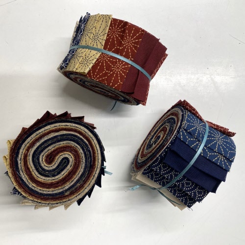 Kasuri Precut - 2.5" Strip Roll