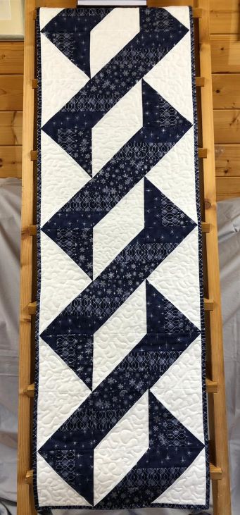 Twisted Table Runner Pattern